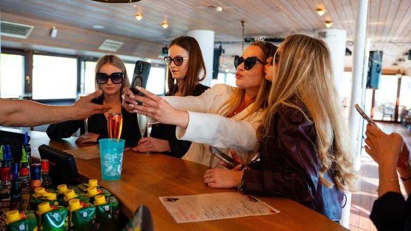 Budapest: Sip & Sail Danube Cruise with Prosecco Cocktails - FAQ