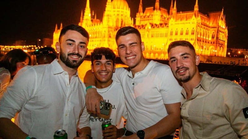 Budapest: Sip & Sail Danube Cruise with Unlimited Beer - Practical Details