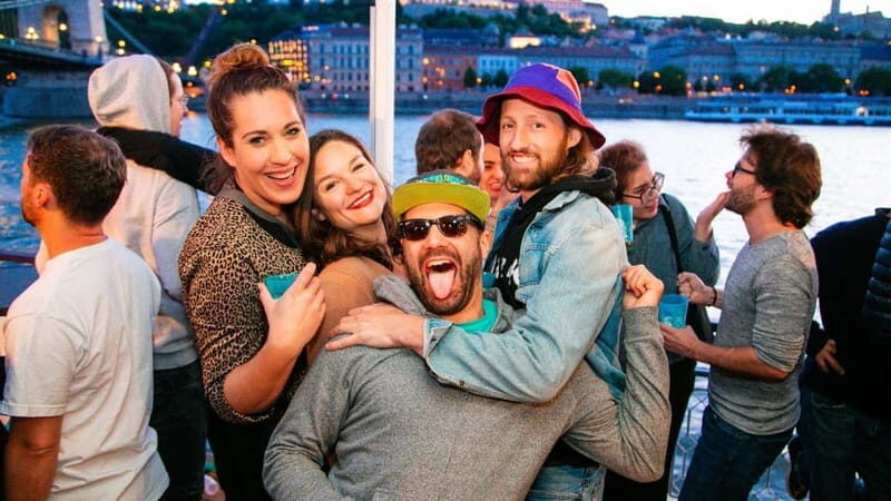 Budapest: Sip & Sail Danube Cruise with Unlimited Beer - Who Should Consider This Cruise?