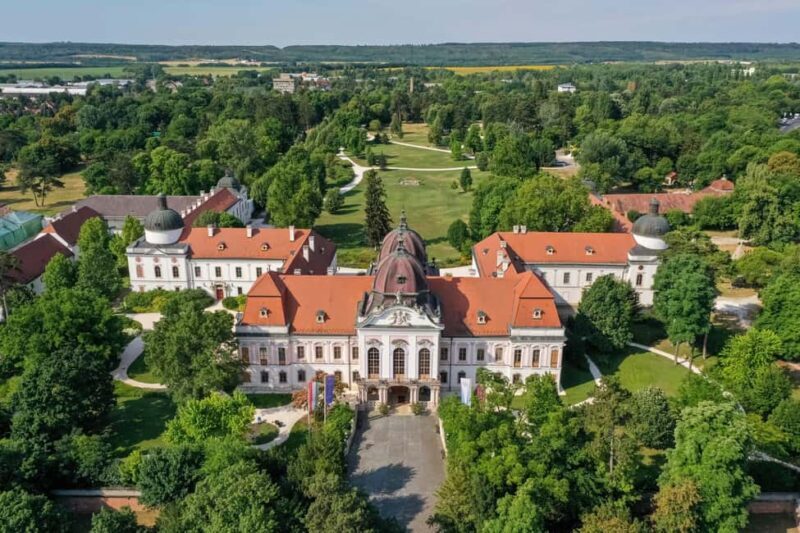 Budapest: Sisi Palace Tour with Cake & Coffee - What This Tour Offers: A Deeper Dive