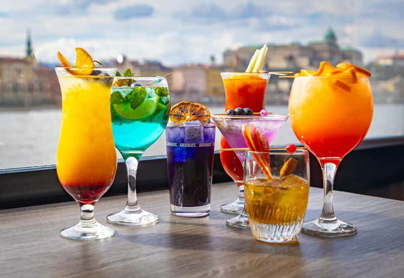 Budapest: Sunset Cruise with 2 Cocktails - Who Would Love This Experience?
