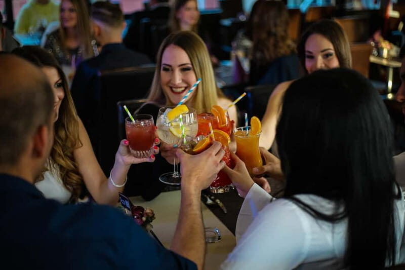 Budapest: Sunset Cruise with 2 Cocktails - Authentic Traveler Feedback