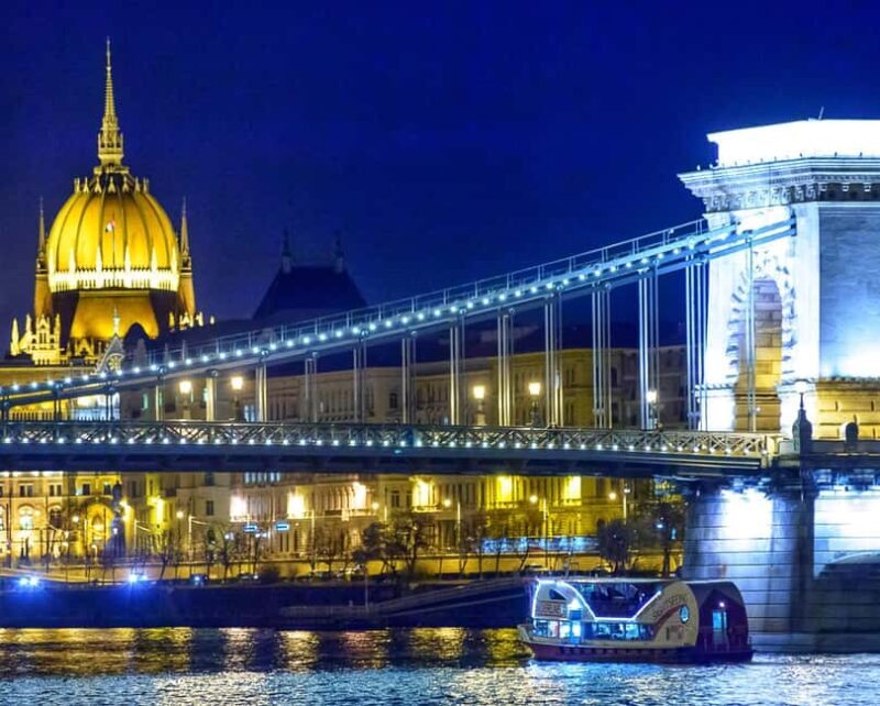 Budapest: Unlimited Drink Cruise - An Authentic Perspective on the Budapest Unlimited Drink Cruise