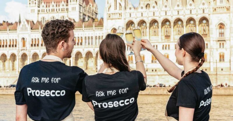Budapest: Unlimited Prosecco, Beer and Aperol Spritz Cruise - Practical Tips