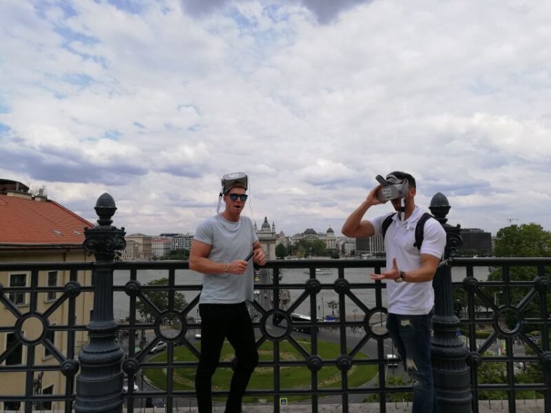 Budapest: Virtual Reality Tour in 8 Languages - How This Tour Works — A Detailed Breakdown