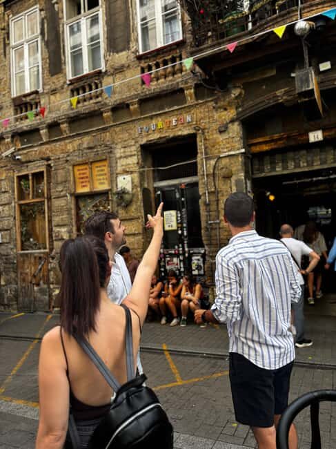 Budapest: Walking Tour with Chimney Cake & Polaroid Photos - FAQ