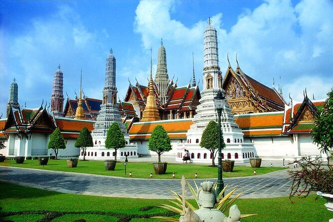 Buddhist Landmarks and a Royal Visit - The Itinerary Breakdown