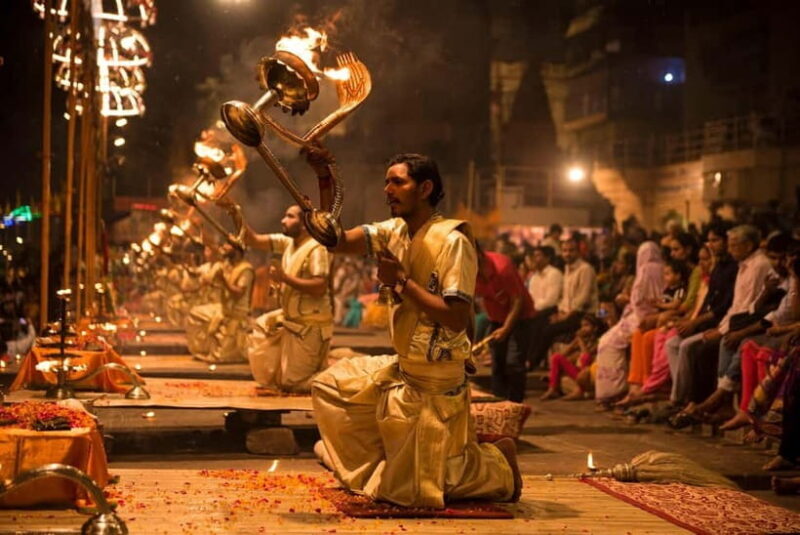 Buddhist Pilgrimage: 6-Day Sacred Journey - Key Points