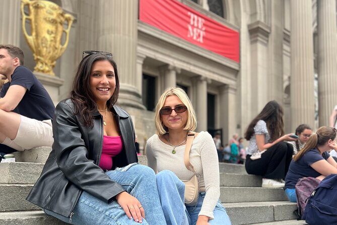 Budget Gossip Girl Tour 90 min - An Inside Look at the Gossip Girl Tour Experience