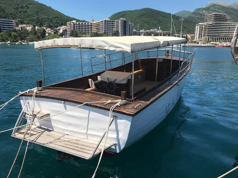 Budva: Mariolo Boat Tours - 3.5 hours panoramic tour - Who Will Love This Tour?