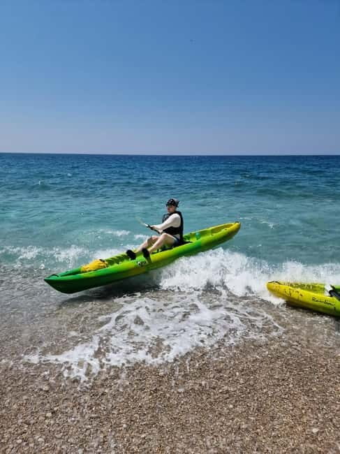 Budva: SUP/kayak tour to Sv.Nikola island caves - An In-Depth Look at the Sveti Nikola SUP/Kayak Tour