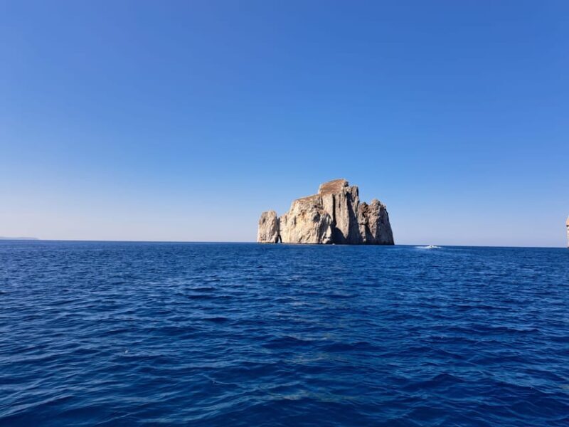 Buggerru: Boat Excursions Mines in the Blue - An Overview of the Buggerru Boat Tour
