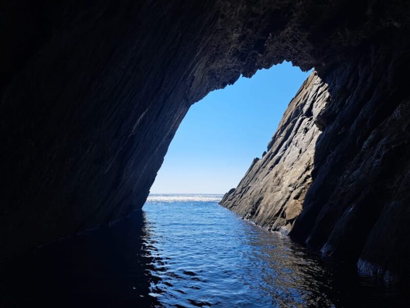 Buggerru: Boat Excursions Mines in the Blue - The Stops and Landmarks in Detail