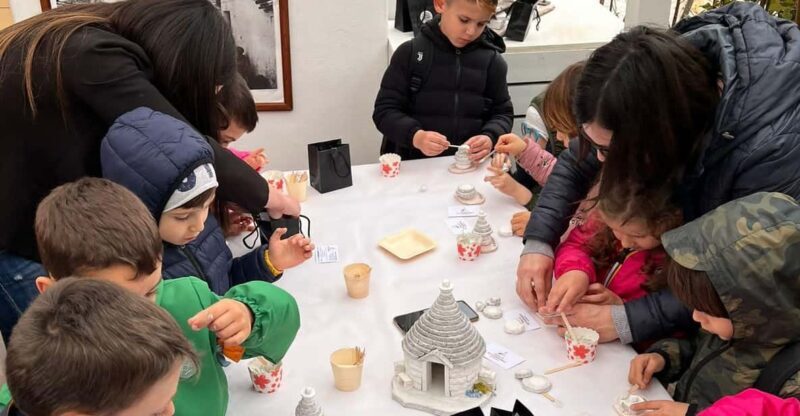 Build your own Trullo / Built your own Trullo - Build your own Trullo / Built your own Trullo: Hands-on Experience in Alberobello
