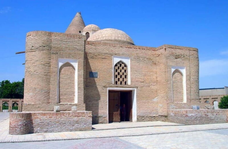 Bukhara: Full-Day Guided Tour with English-Speaking Guide - Practical Tips & Considerations