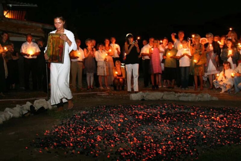 Bulgarian Evening: Traditional Restaurant & Folklore Program - Value for Money and Practical Considerations