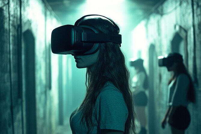 Bundle: 1 hour Axe Throwing+ 1 hour VR Escape Game - What the Price Gets You and Why It’s Worth It