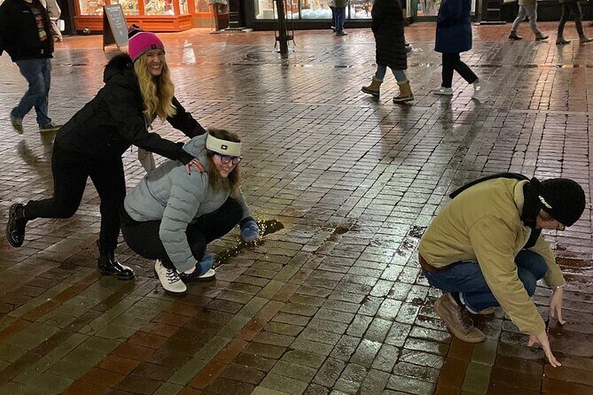 Burlington Scavenger Hunt Interactive Experience - A Detailed Look at What You Can Expect