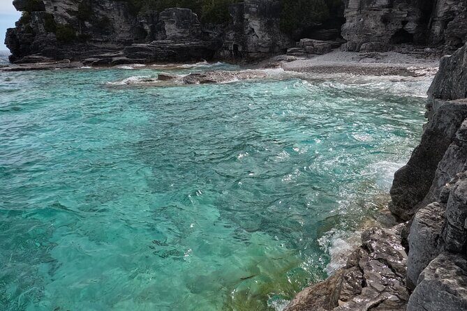 Bus to Grotto - Tobermory Flowerpot Island Cruise Bruce Peninsula - A Balanced Perspective: Who Will Love This?
