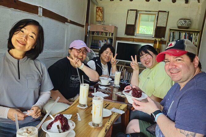 Busan Comfortable Private Tour For 5hours - Gukje Market: A Slice of Local Life