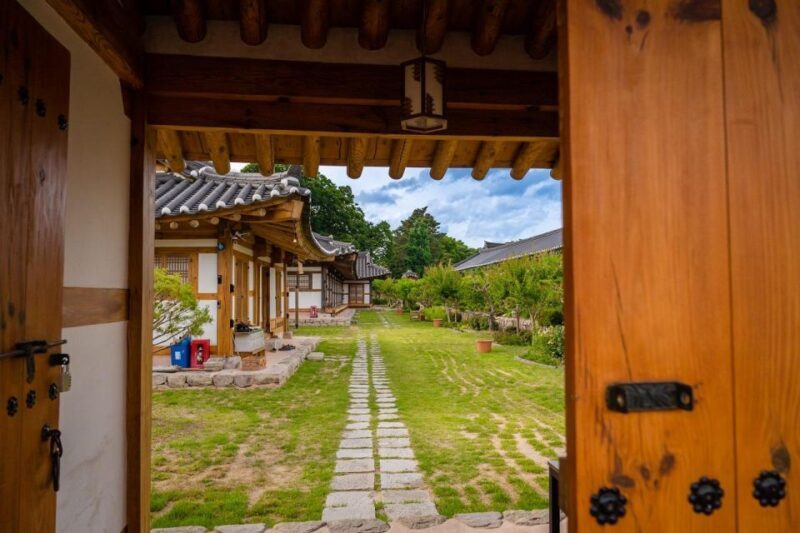 Busan: Gyeongju Guided Day Trip to Three Kingdoms Capital - An In-Depth Look at the Tour Experience