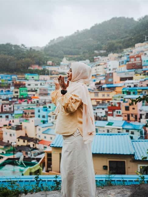 Busan Small Group Photo Tour (Max 6 Pax) - Whats the Experience Like?