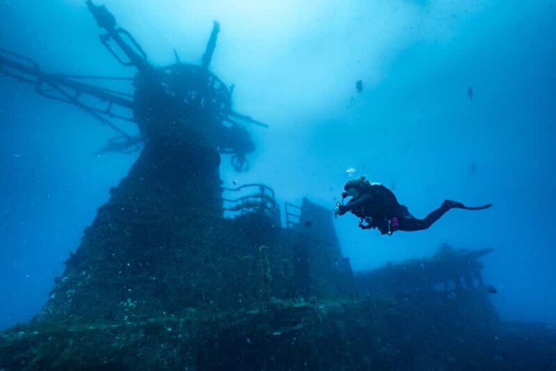 Busselton / Dunsborough : HMAS Swan Wreck Scuba Dive - Who Will Love This Tour?