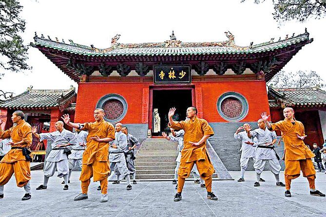 By bullet train from Xi'an to Shaolin temple and Longmen grottoes - What Makes This Tour Stand Out?