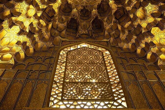 By the Ways of Ancient Caravans - Starting in Tashkent: The Modern and the Historic