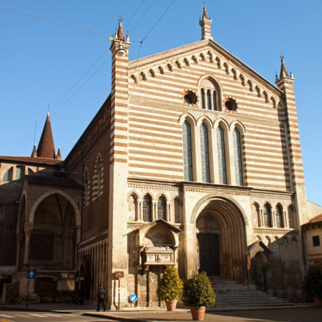By train from Milan: self-guided tour in Verona - Key Points