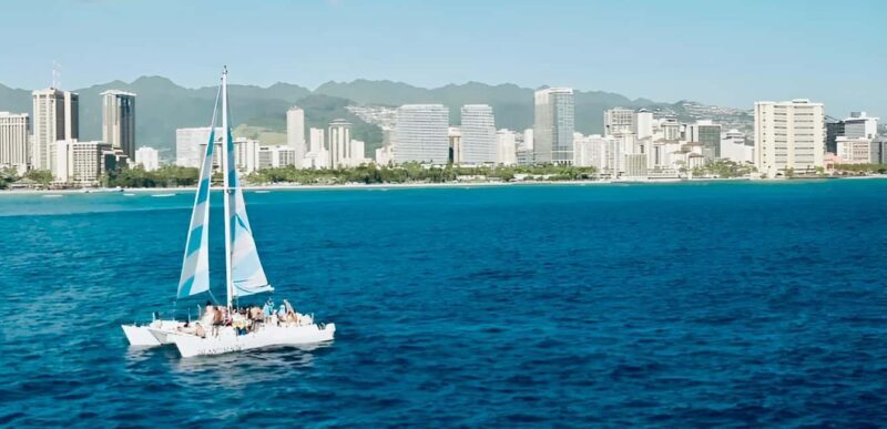 BYOB Weekend Sightseeing Sail towards Diamond Head - The Experience: Practical Details and Tips