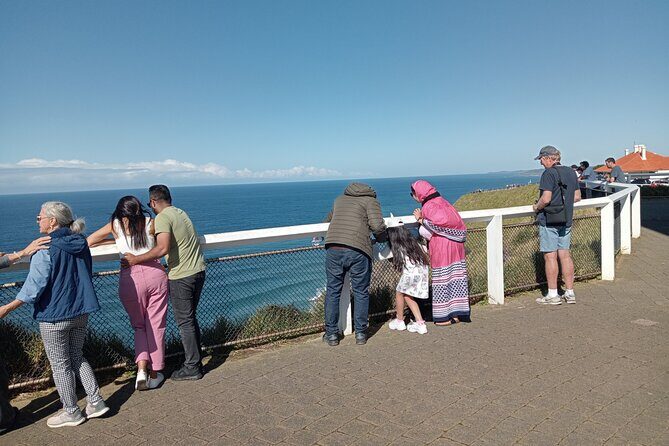 Byron Bay and Burleigh Heads Private Tour from Brisbane - Transport, Timing, and Group Size