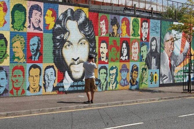 Cab Tours Belfast Famous Black taxi tours 2 hrs The Troubles - The Significance of a Black Taxi Tour