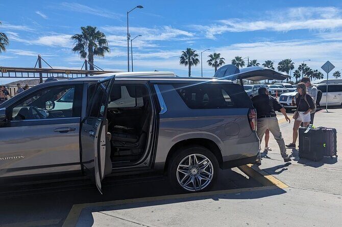 Cabo Airport Private Transportation to all Resorts - Why Consider Cabo Airport Private Transportation?