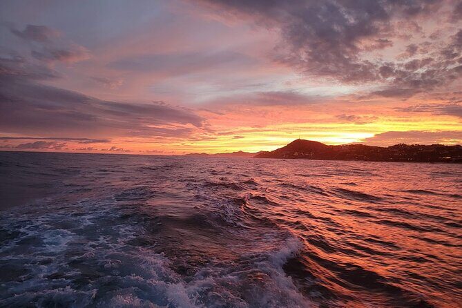 Cabo Arch Sunset Private Yacht Tour plus Dinner and Drinks - The Experience from a Traveler’s Perspective