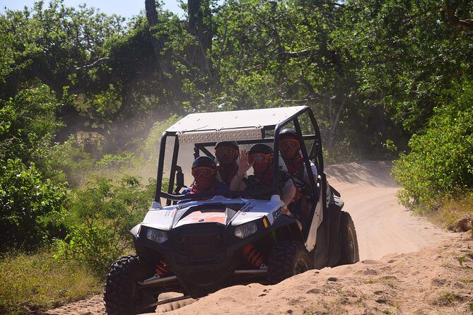 Cabo Migrino Beach & Desert Tour (Triple UTV) - Key Points
