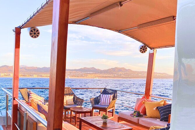 Cabo Private Catamaran, Chill Experience with Sup and float mat - Detailed Review of the Experience
