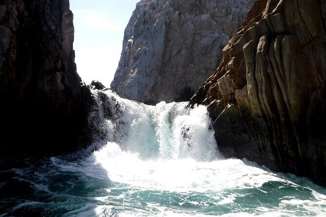 Cabo San Lucas City Tour And Arch Glass Bottom Boat Ride - Introducing the Tour: Land Meets Sea in Cabo