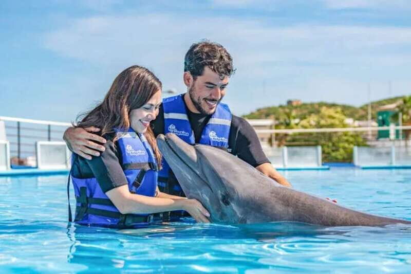 Cabo San Lucas: Dolphin Swim Class with Marine Specialist - Why This Experience Stands Out