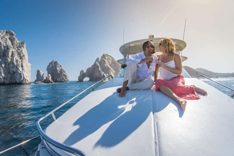 Cabo San Lucas: Romantic Dinner on a Private Yacht - An In-Depth Look at the Experience