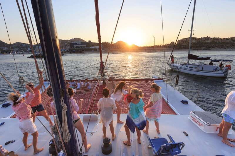 Cabo San Lucas: Snorkel, Lunch and Sail Experience - Practical Tips for Travelers