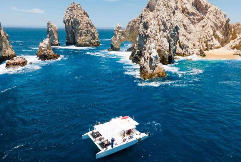 Cabo San Lucas: Snorkel Tour with Open Bar & Snacks - Reviewing the Experience Through Guests’ Eyes