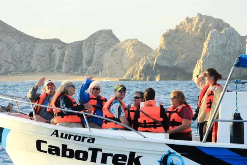 Cabo San Lucas: Sunset Cruise - Quality and Service