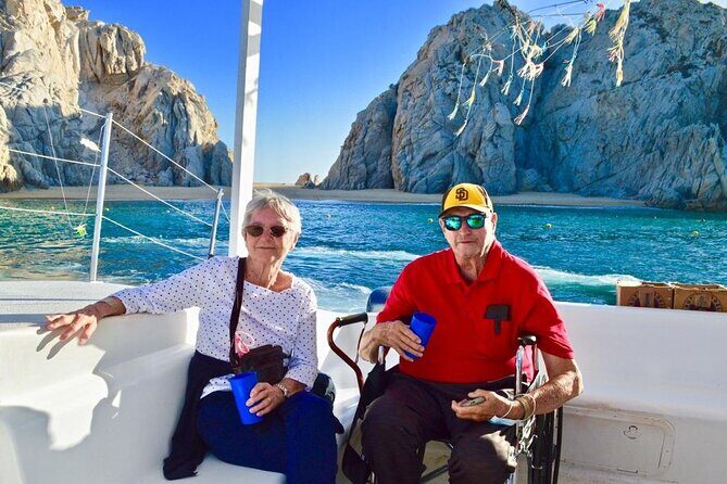 Cabo San Lucas Sunset Cruise with Unlimitted Drinks - Who Will Love This Tour?