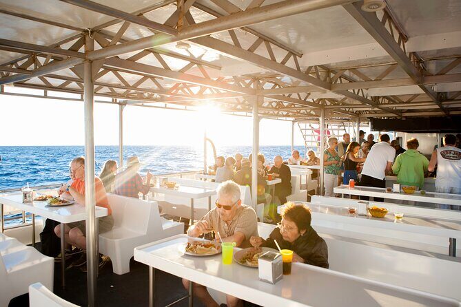 Cabo Sunset Dinner Cruise: Fajitas, Lands End and Party - FAQs