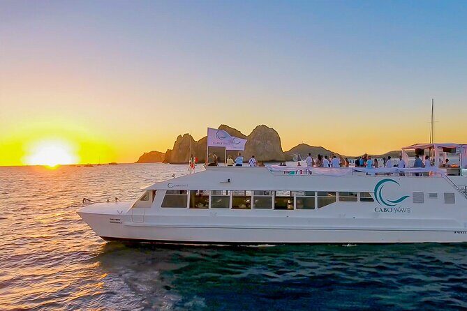 Cabo Sunset Dinner Cruise with Live Music & Open Bar on Cabo Wave - FAQ