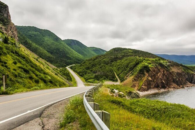 Cabot Trail Bus Tour for Cruise Excursion - An In-Depth Look at the Cabot Trail Bus Tour Experience