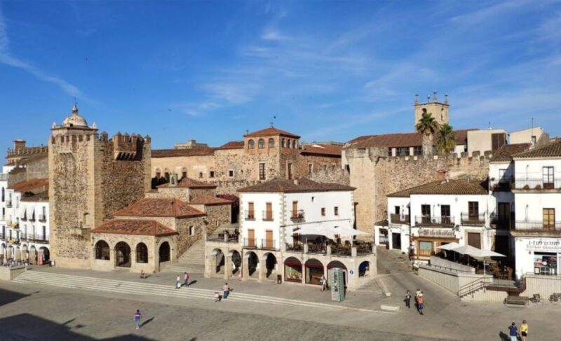 Caceres: City Highlights Private Guided Walking Tour - Who Will Enjoy This Tour the Most?