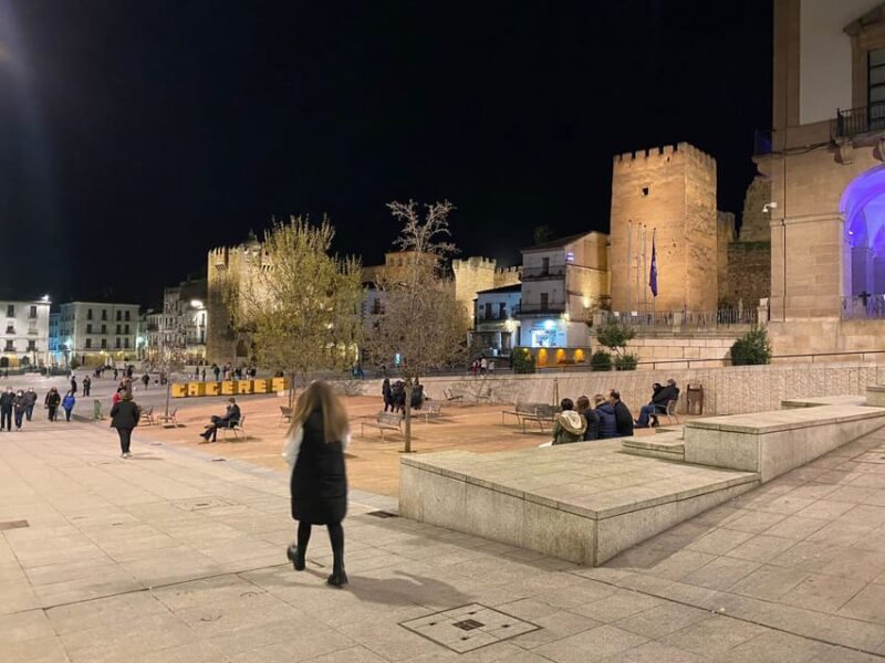 Cáceres: City Highlights Walking Tour with Local Guide - Practical Tips and Considerations