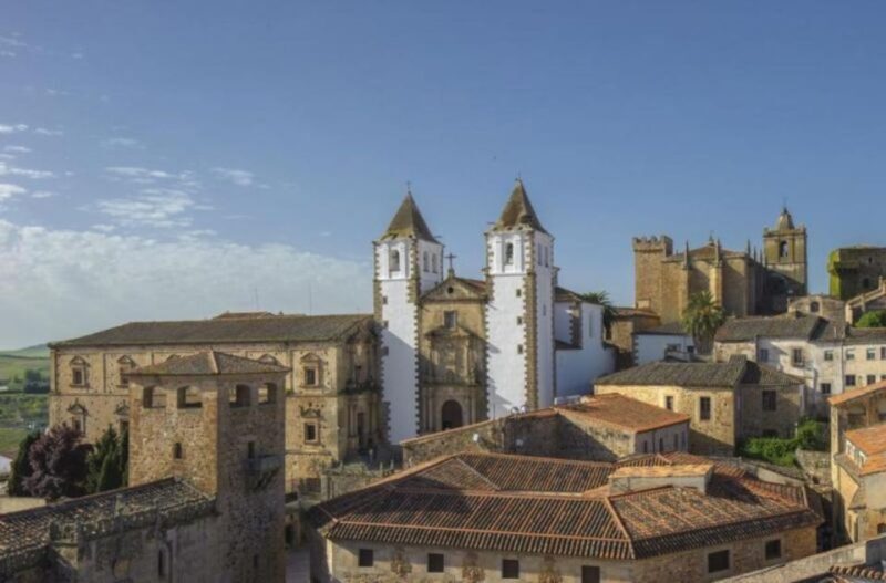 Caceres: Highlights, History and Jewish Quarter Walking Tour - An In-Depth Look at the Cáceres Jewish Quarter Walking Tour